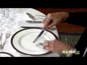 How to Use Cutlery in a Formal Dinner
